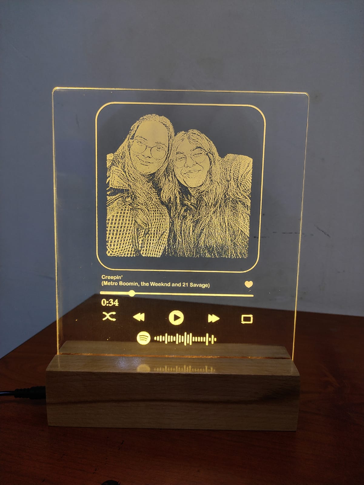Personalized Photo Engraved Music-Themed Frame For Your Special Occasi